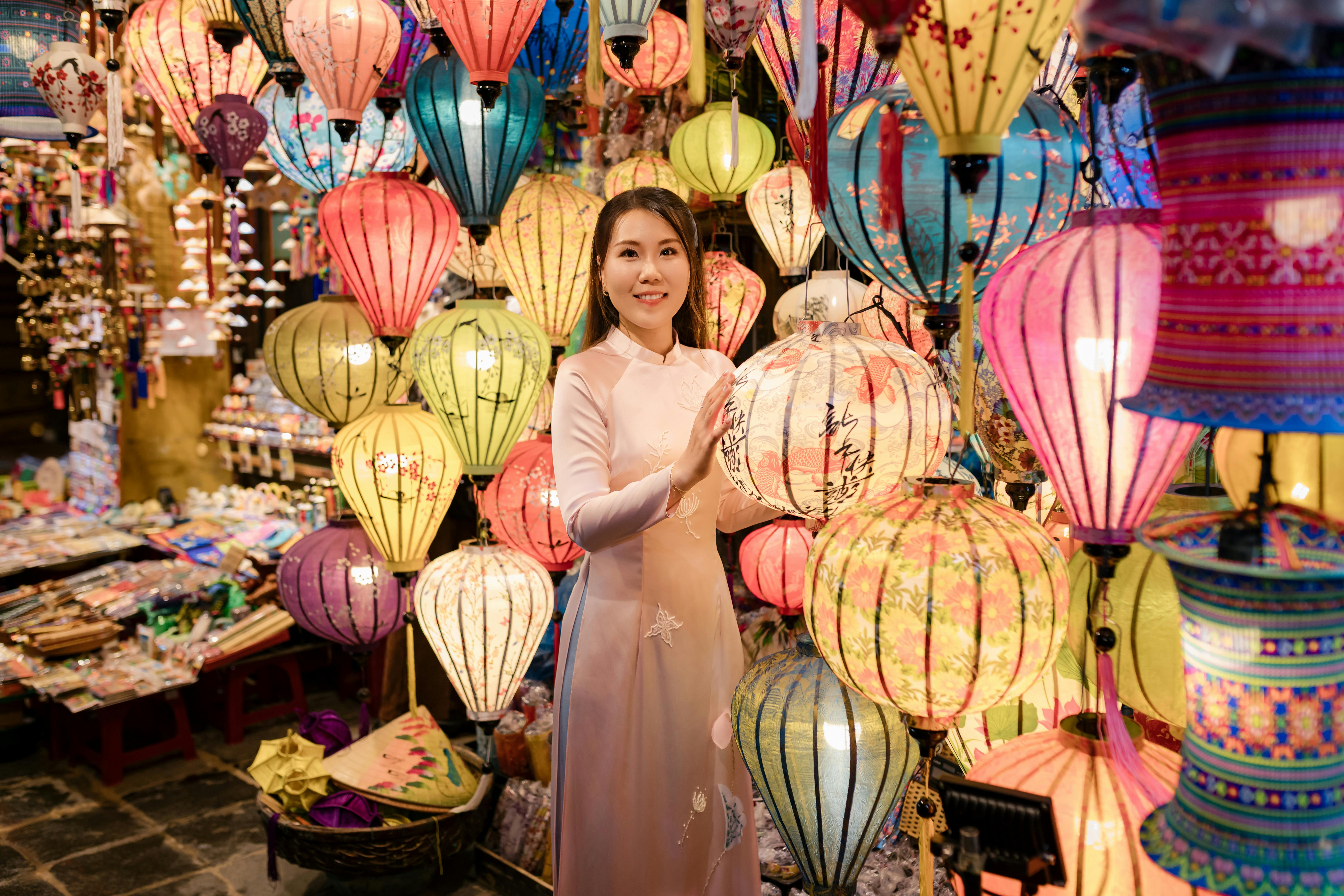 Da Nang & Hoi An Markets Guide 2026, What to Buy